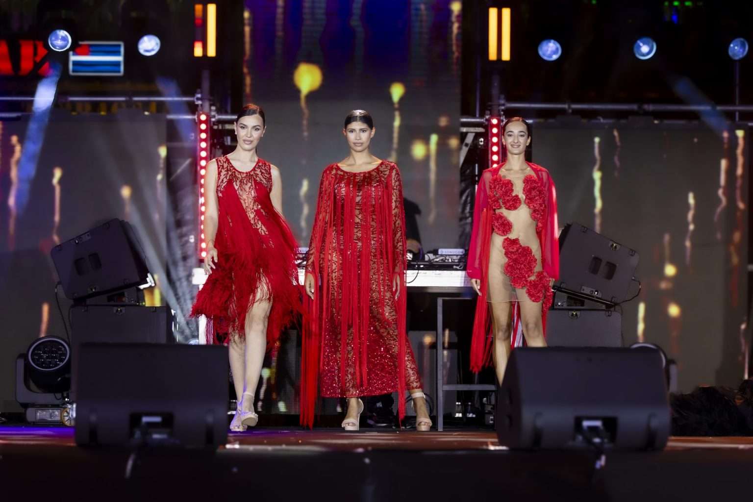 JOSÉ PEREA: MODA CON CARÁCTER EN EL MMT FASHION SHOW DE MASPALOMAS ...
